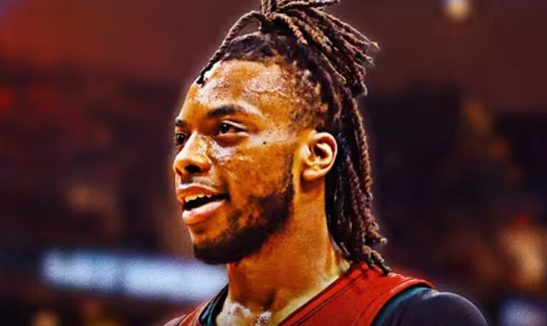 The Top 15 NBA Players With Long Hair (Past And Present)